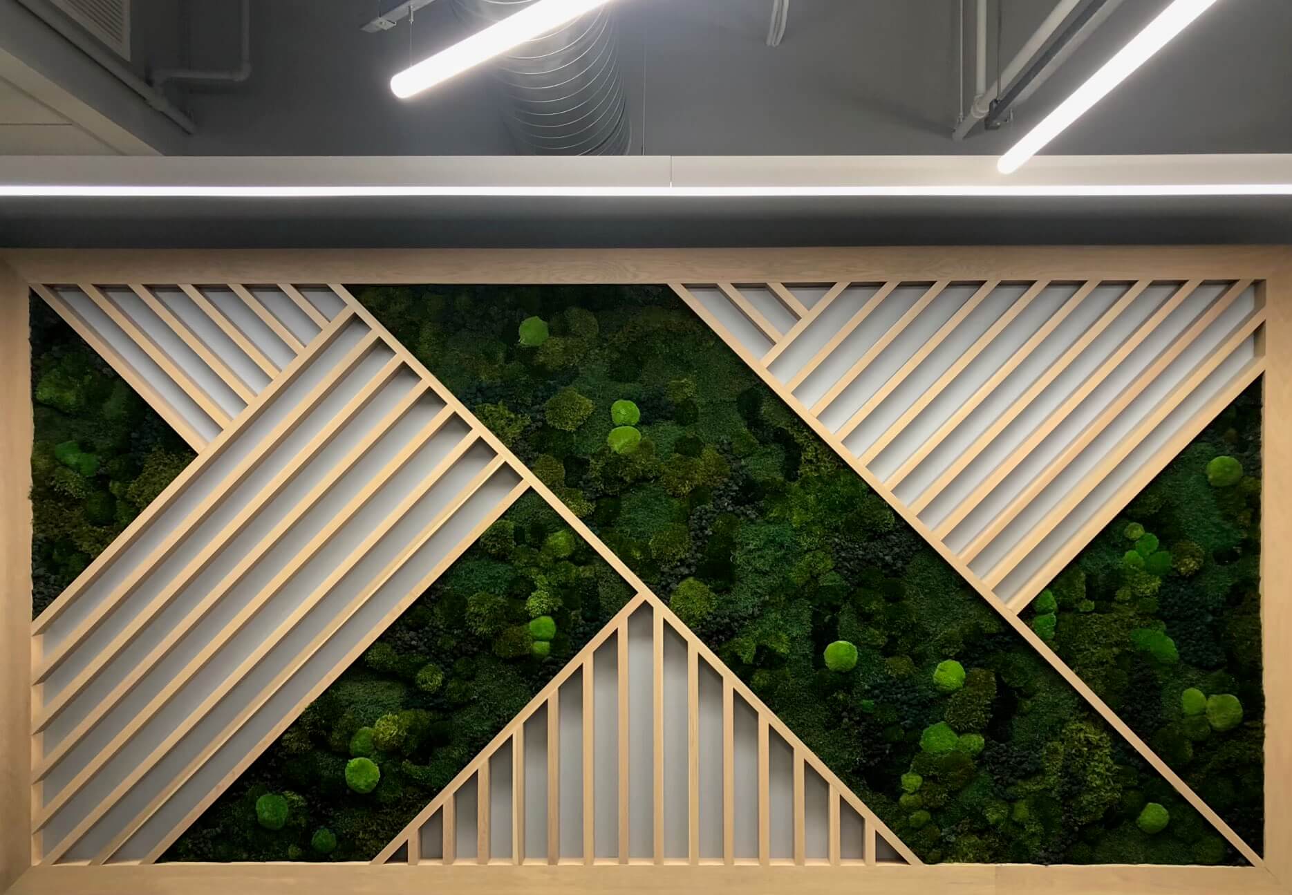 What Is a Living Wall? - Foliaire Inc. - Interior Plant Designs in ...
